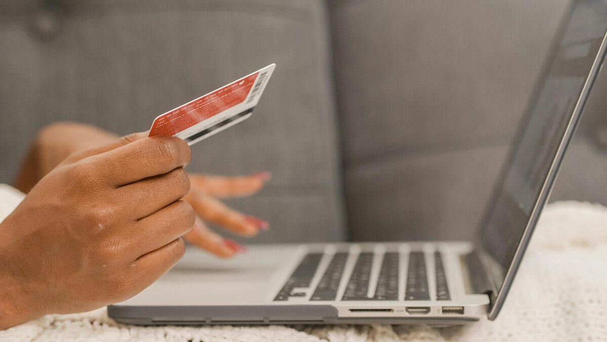 Hotel payment tools: what they are and why hotels need them - Chekin